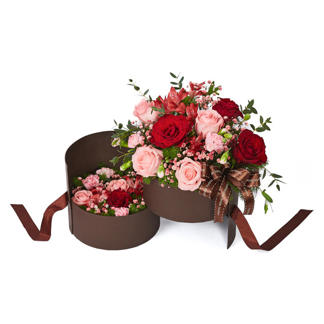 Ruby Blaze Fresh Roses | Far East Flora Hong Kong – FarEastFlora.com.hk