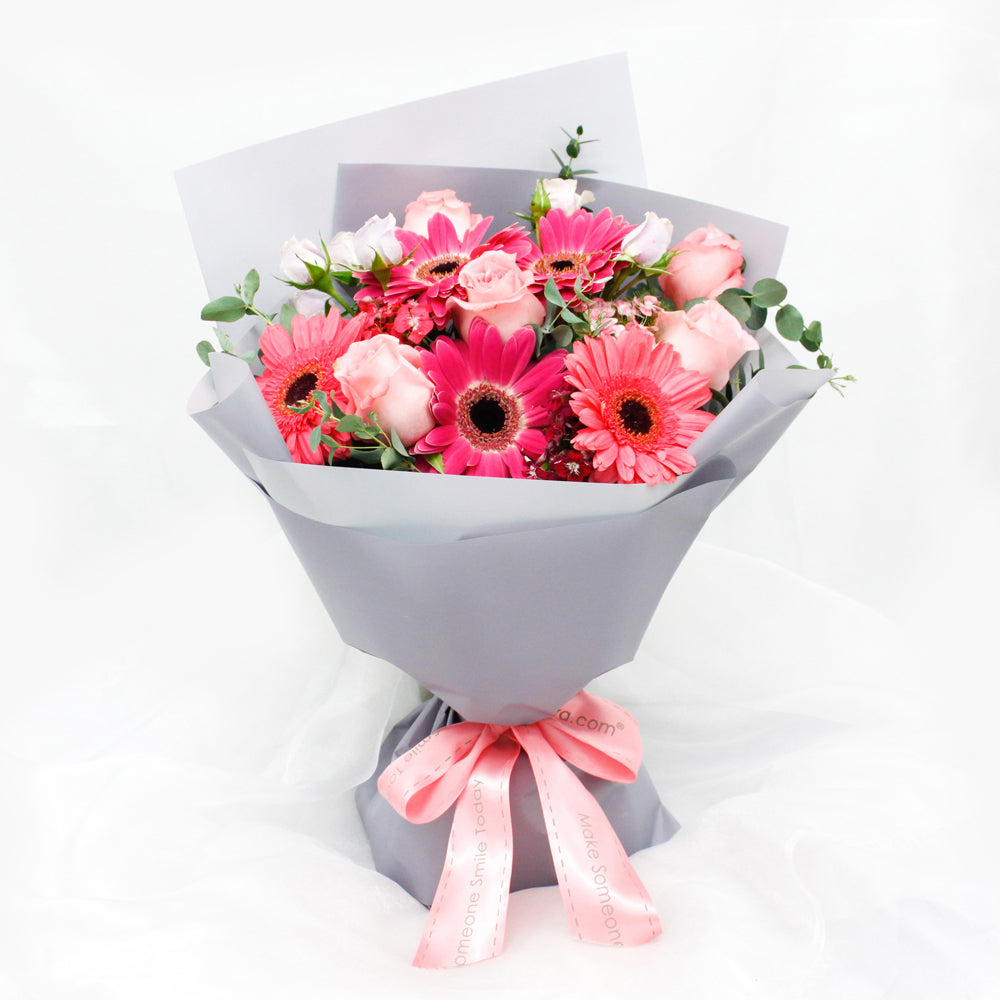 Pinky Promise Flower Bouquet | Far East Flora HK – FarEastFlora.com.hk